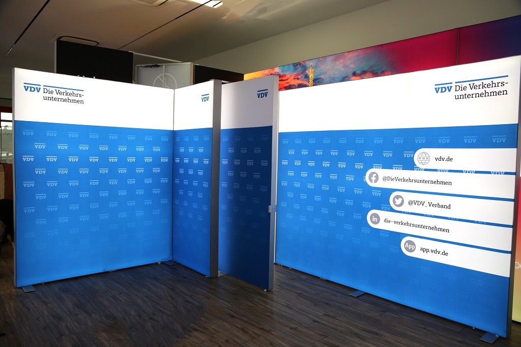 BIG LEDUP Leuchtrahmen Display - Weide Displays